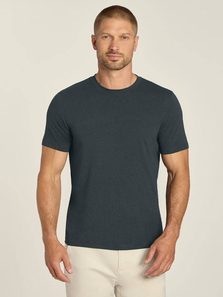 Men's Luxe Stretch Tee - Mott & Bow