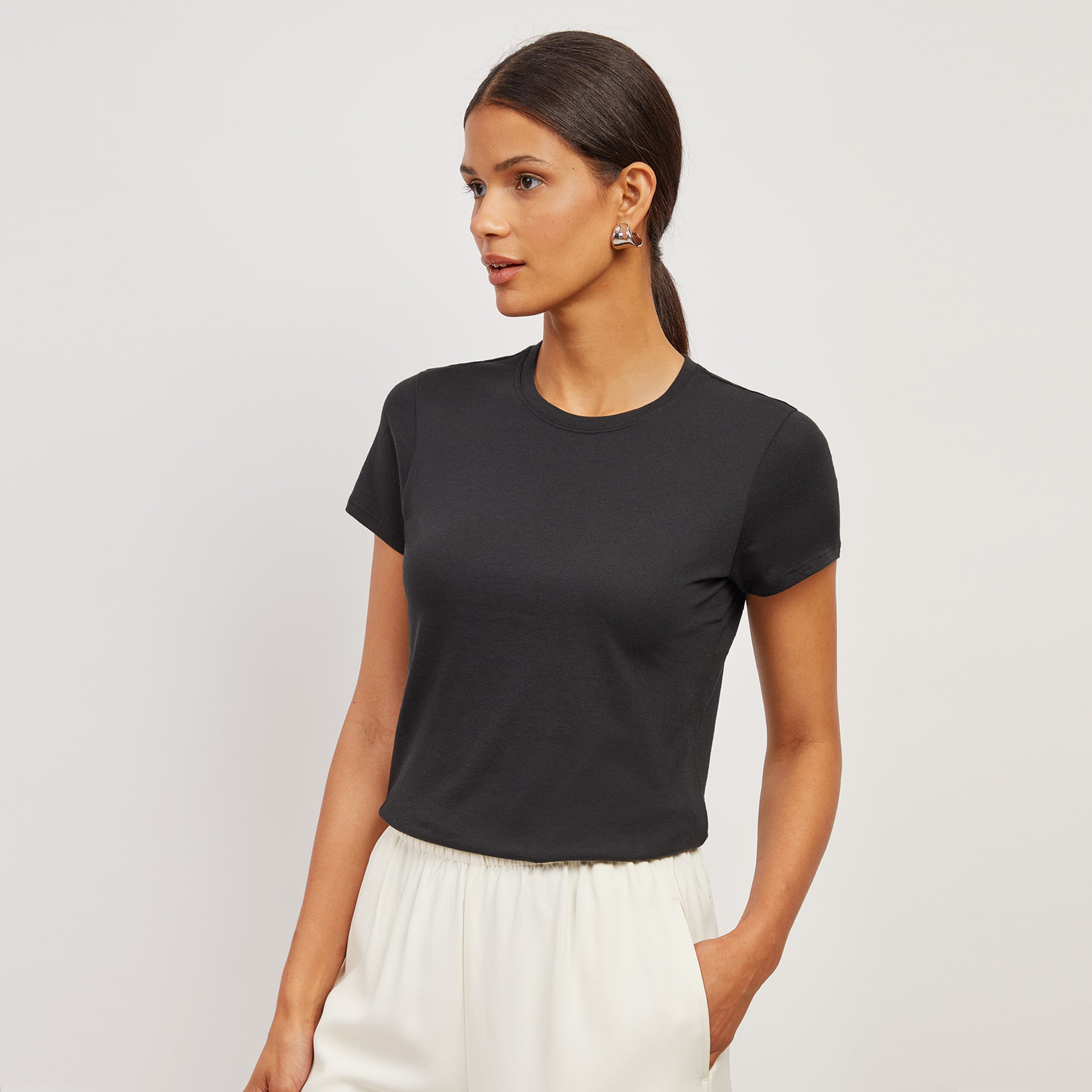 Women's Fitted Crew Marcy Tee - Mott & Bow