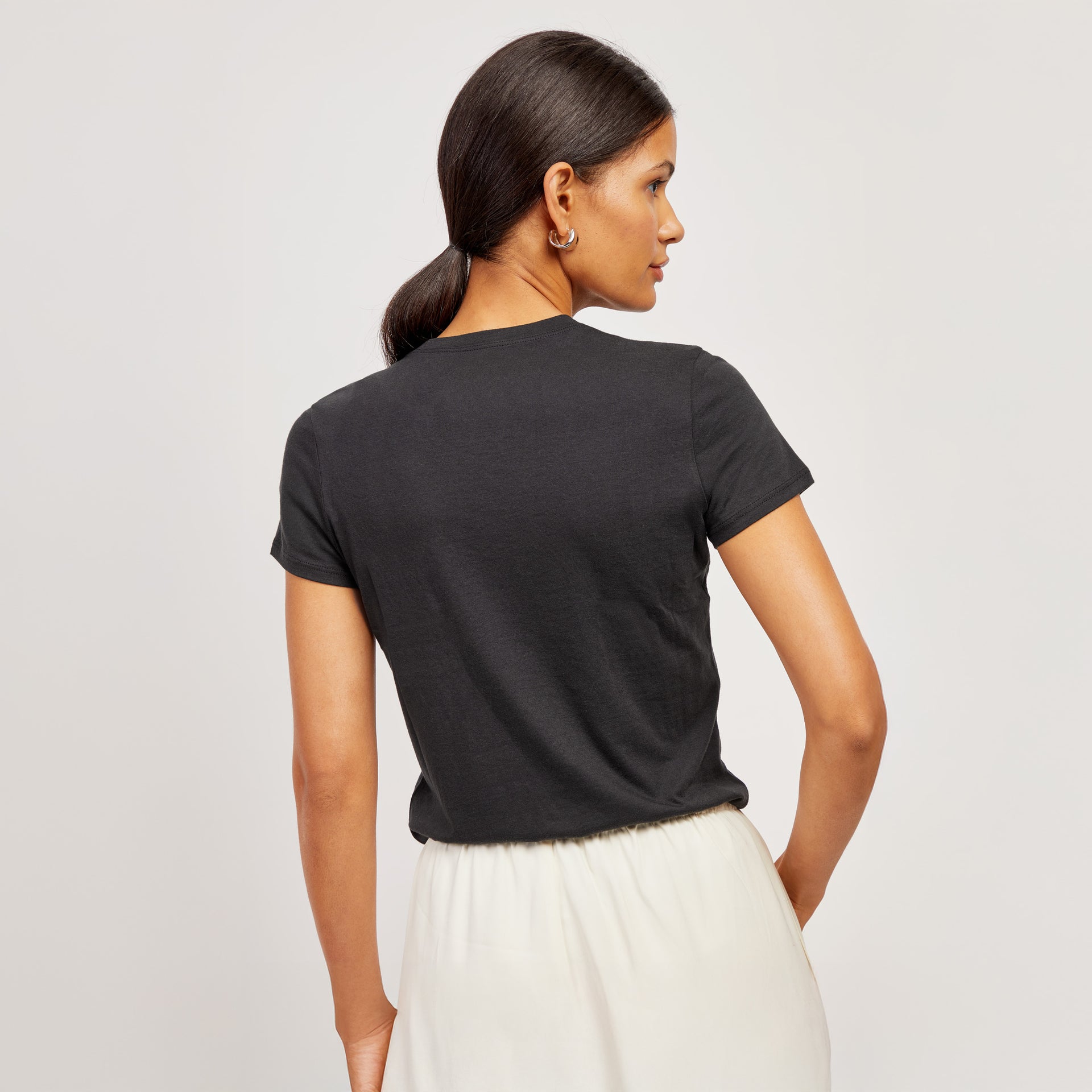 Women's Fitted Crew Marcy Tee - Mott & Bow