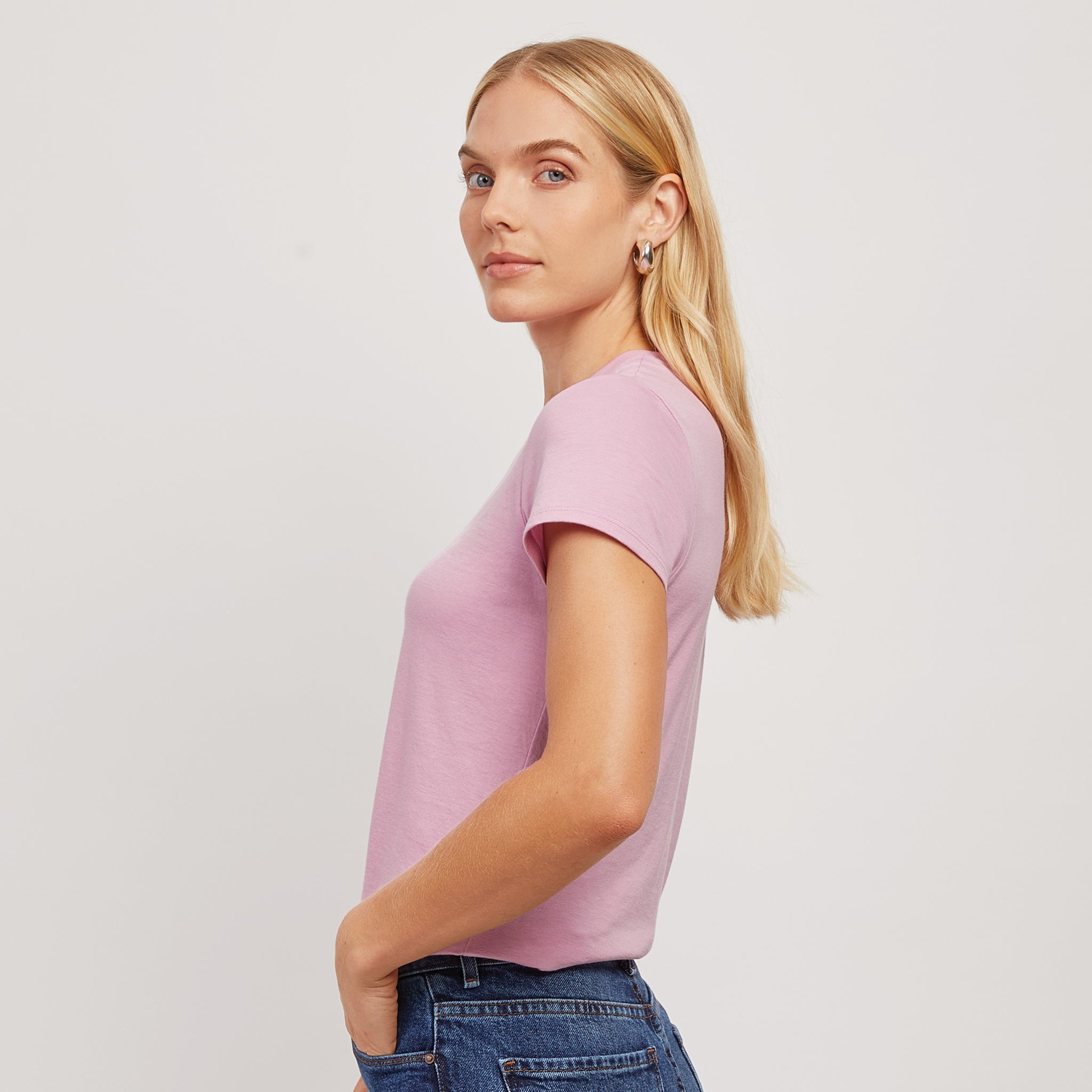 Women's Fitted Crew Marcy Tee - Mott & Bow