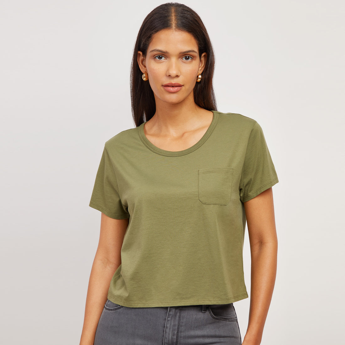 Women's Cotton Boxy Pocket Crew Neck Tee - Mott & Bow