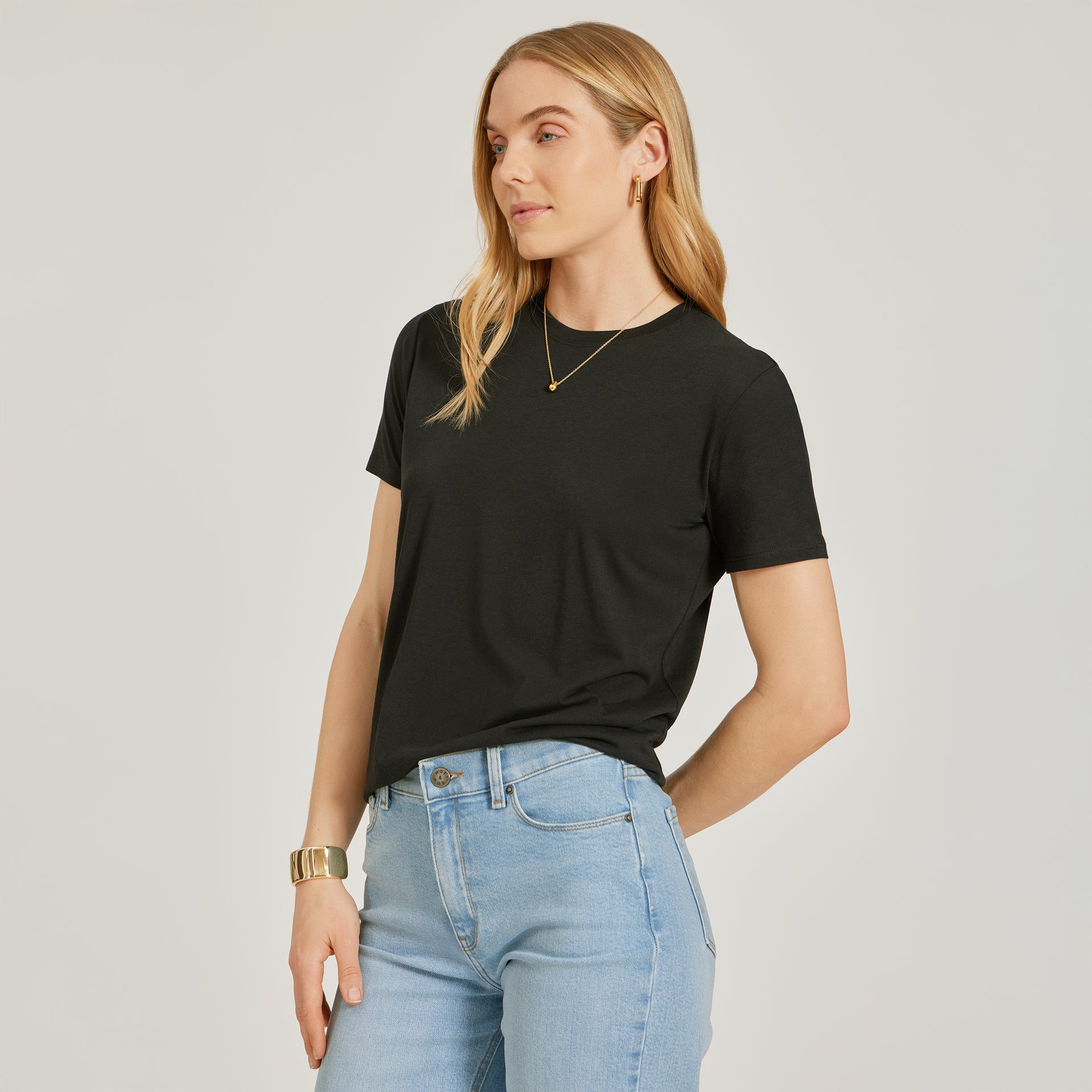 Women's Relaxed Crew Marcy Tee - Mott & Bow
