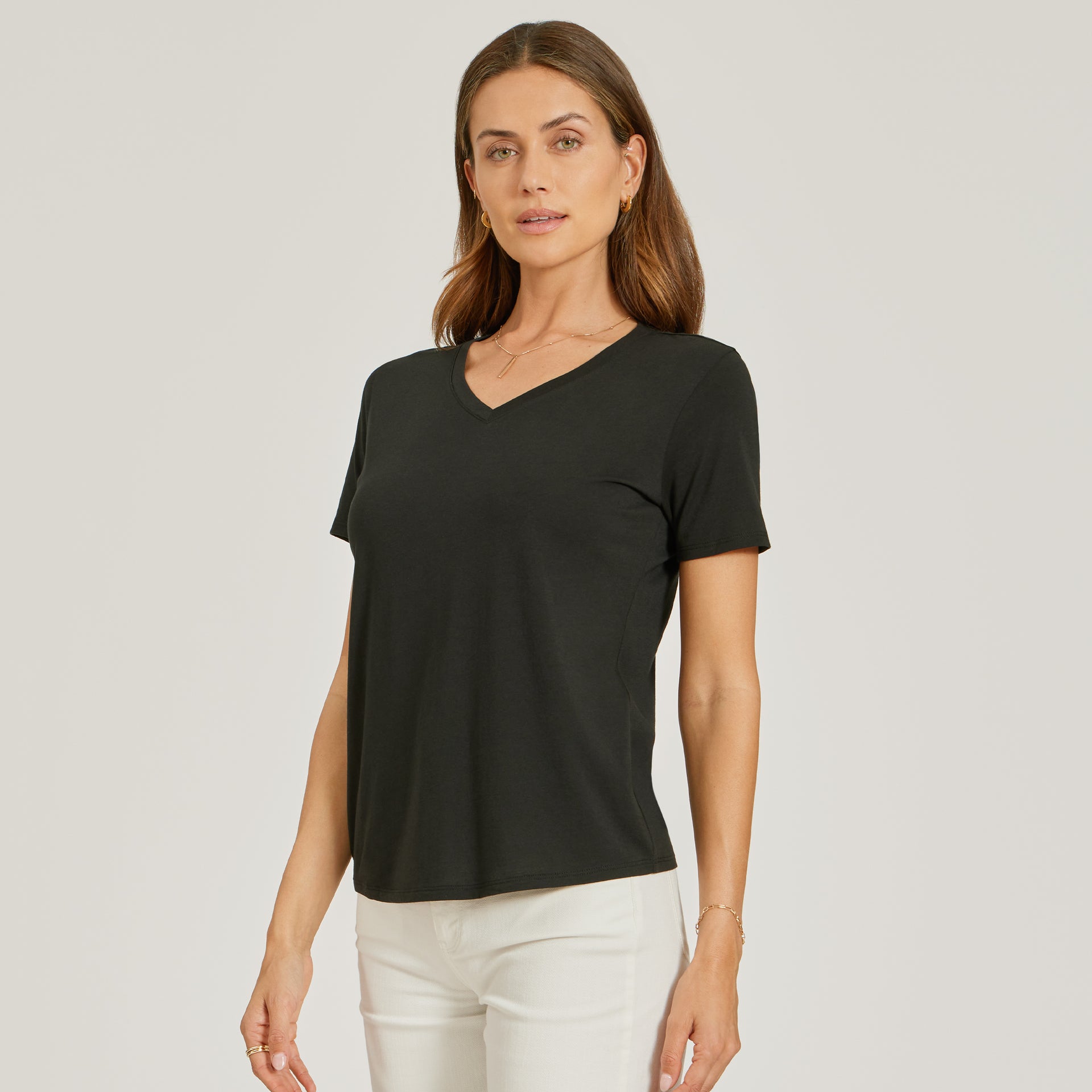 Women's Relaxed V-Neck Marcy Tee - Mott & Bow