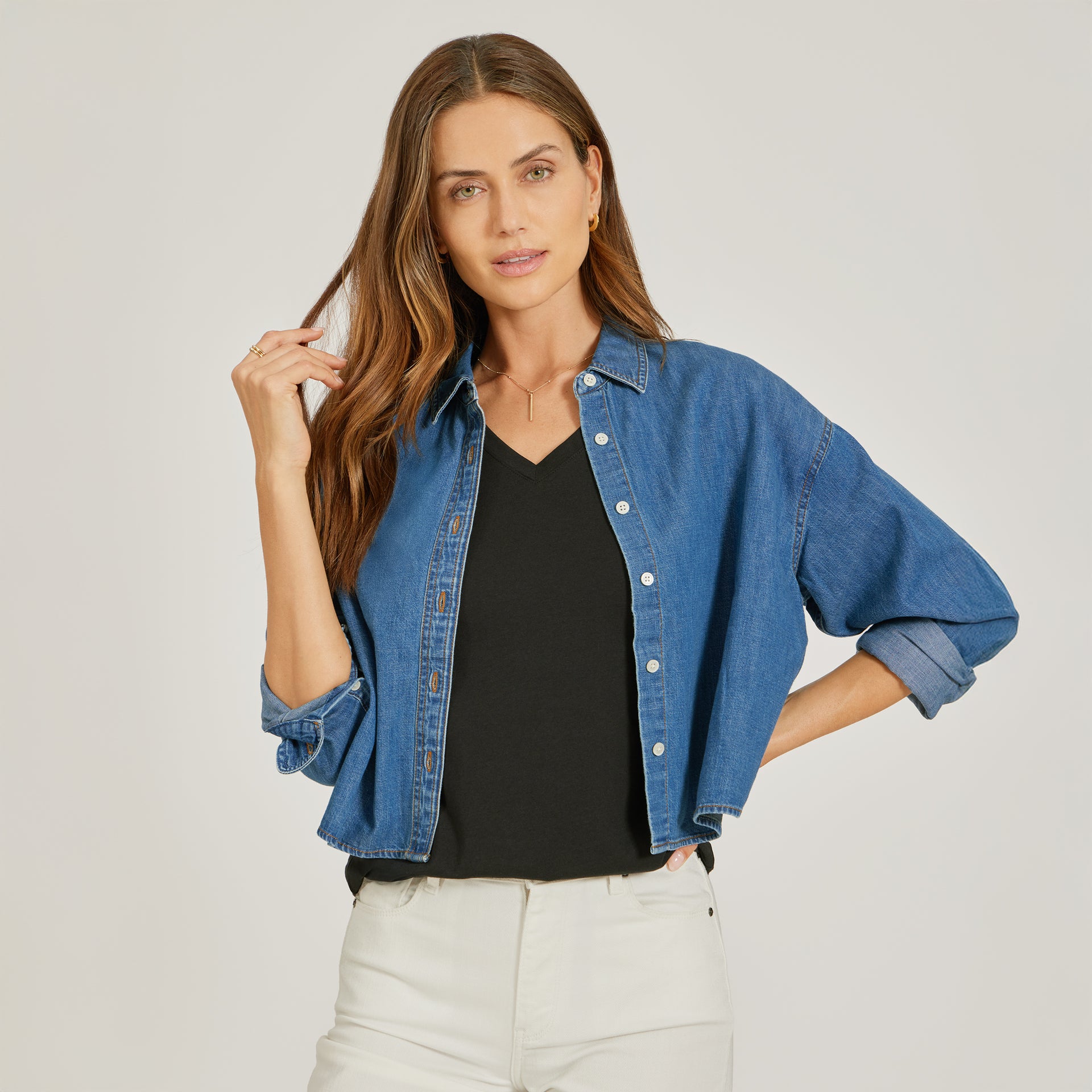 Women's Relaxed V-Neck Marcy Tee - Mott & Bow